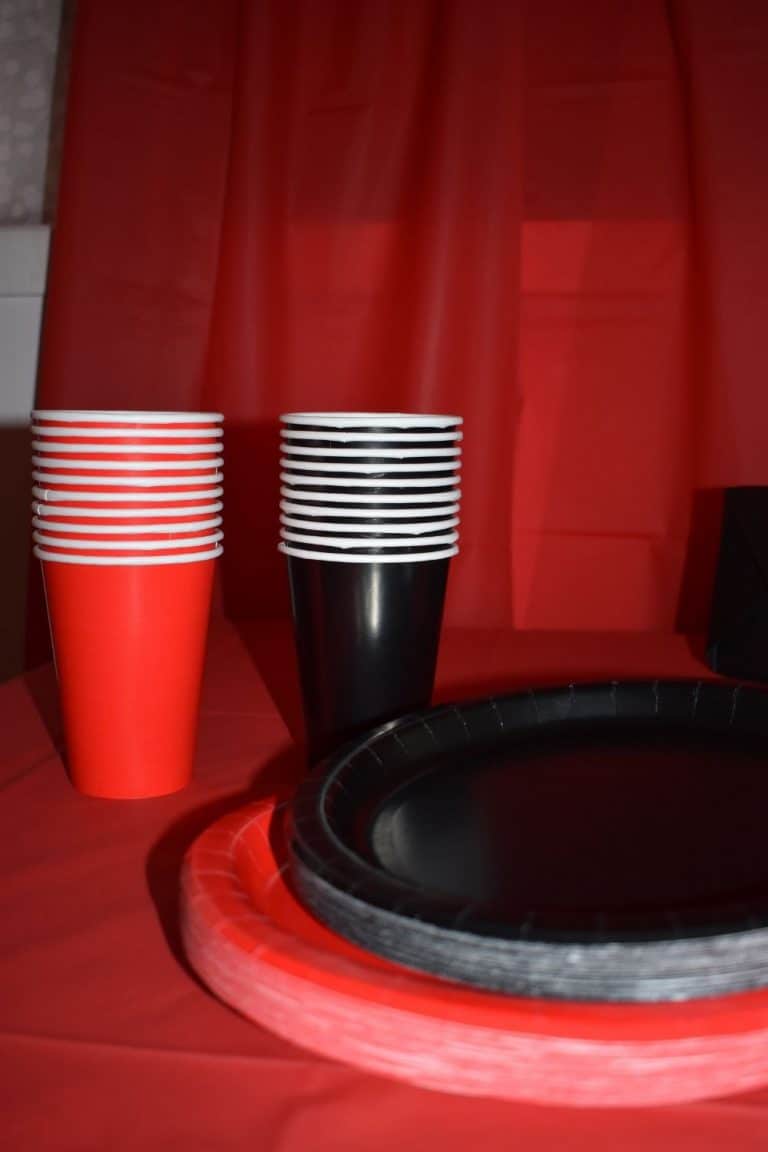 Crowd Pleasing Stranger Things Party Food - Simple and Totally Awesome